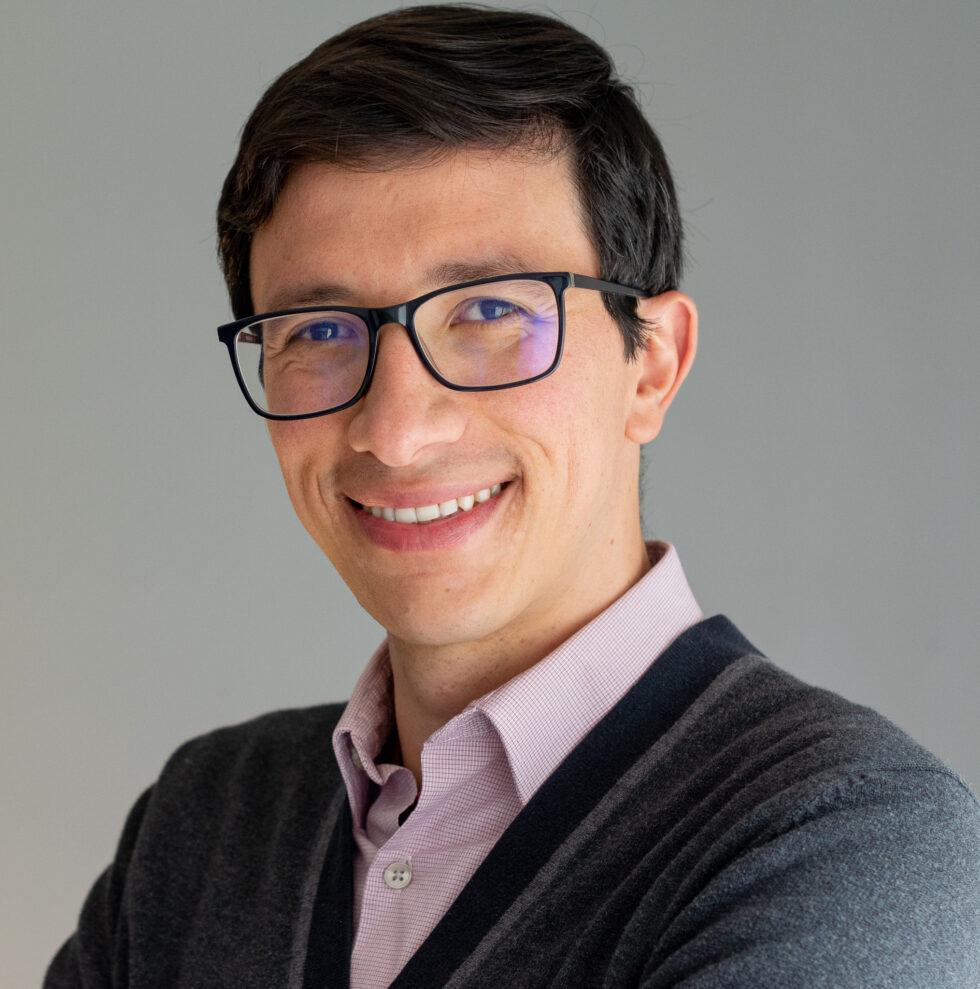 David Zamora Bio - Hispanic Theological Initiative